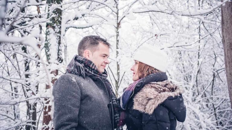 30 Snowfall Trivia Questions (Cool Challenges)
